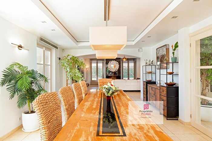 Maison à vendre - Callian - 7 pièces - 4 chambres