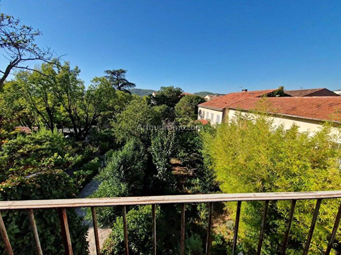 Appartement 3 pièces à louer - Centre Ancien, Draguignan