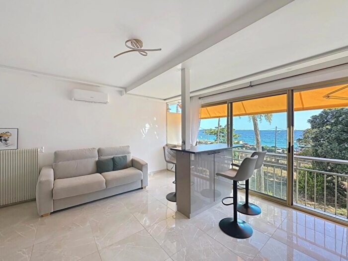 Appartement à vendre - Cannes, Croix des Gardes - 2 pièces - 1 chambre