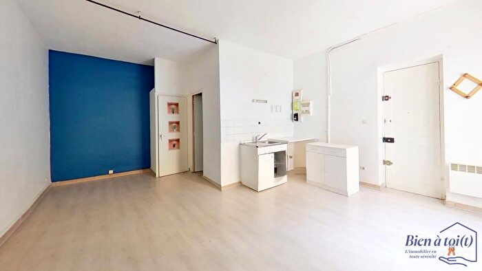 Appartement à vendre - Lyon e  - 2 pièces - 1 chambre