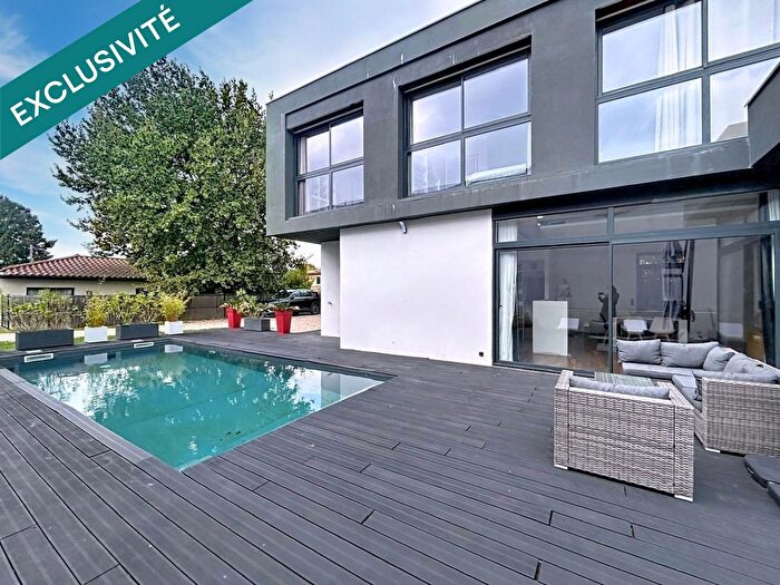 Maison à vendre - Fareins - 5 pièces - 4 chambres