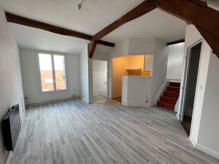 Janville : Appartement 2 pièces à louer