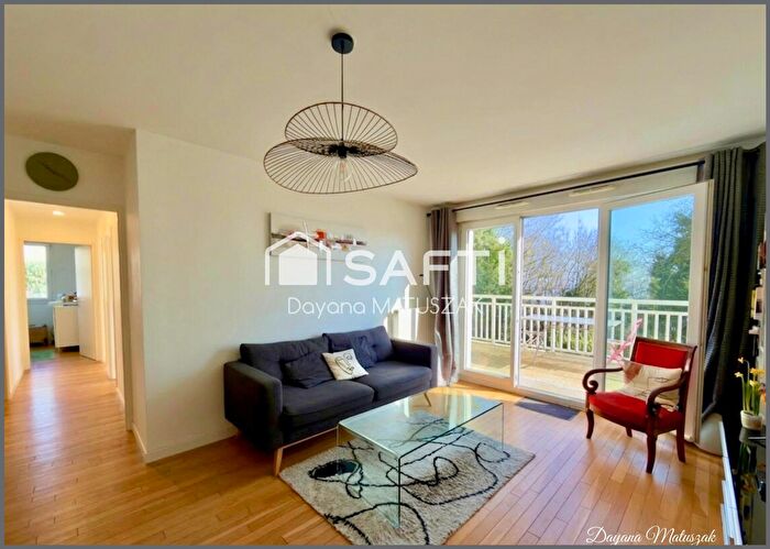 Appartement à vendre - Villennes-sur-Seine - 4 pièces - 3 chambres