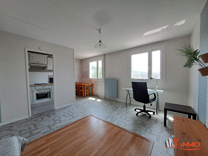 Appartement à vendre - Saint-Étienne, La Métare, Le Portail Rouge, Fauriel, Villeboeuf - 1 pièce