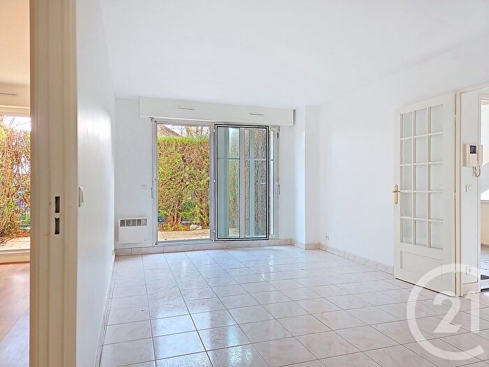 Appartement à vendre - Le Plessis-Robinson, Malabry - 2 pièces - 1 chambre