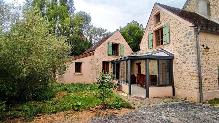 Maison à louer - Beaumont-du-Gâtinais - 3 pièces - 2 chambres