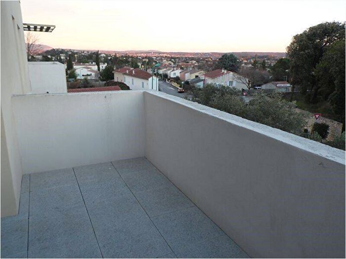 Appartement à louer - Ouest, Saint-Christol-lès-Alès - 2 pièces - 1 chambre