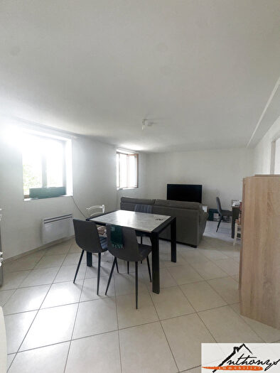 Appartement 2 pièces à Montfermeil, Centre-ville, à louer