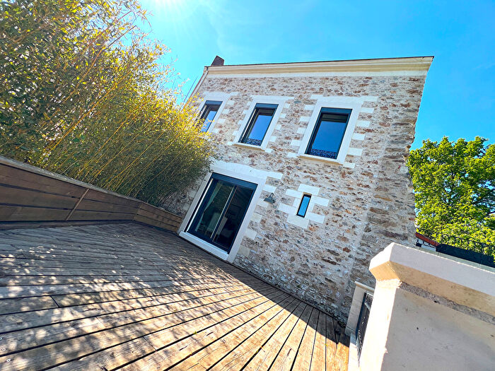 Maison à vendre - Bouguenais, Le Bourg - 7 pièces - 4 chambres