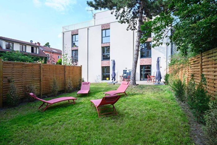Branly-Boissière, Montreuil : Appartement 1 pièce à louer