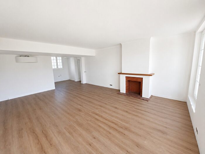 Appartement 4 pièces à Royan, Centre-ville, à vendre