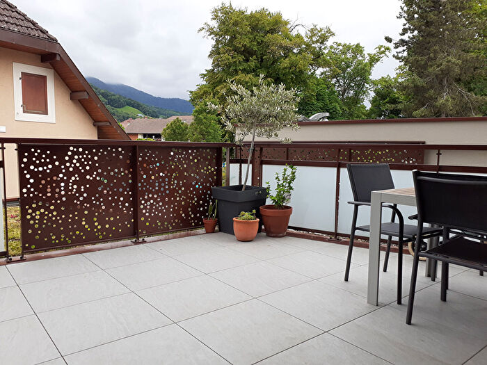 Appartement 4 pièces à Faverges, à vendre