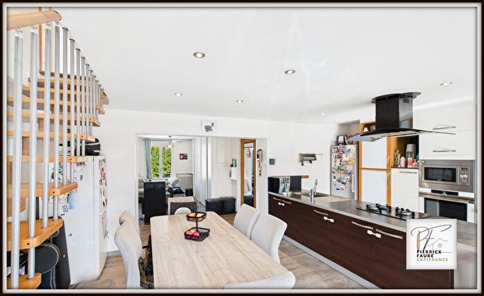 Appartement à vendre - Briançon, Sainte-Catherine - 5 pièces - 4 chambres