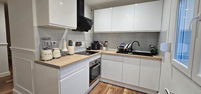 Appartement à louer - Mulhouse, Europe, Bassin Nordfeld - 3 pièces - 2 chambres