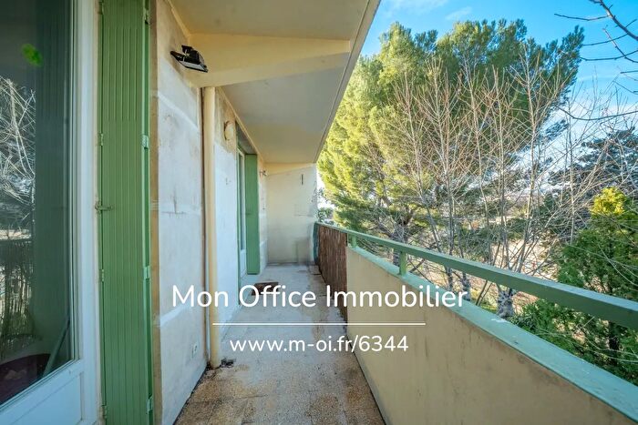 Appartement à vendre - Marseille e , Saint-Barnabé - 2 pièces - 1 chambre