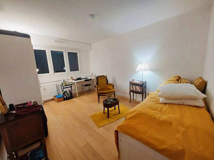 Appartement à louer - Esplanade Nord Est, Strasbourg - 1 pièce - 1 chambre