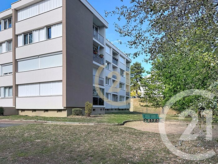 Appartement 2 pièces à vendre - Carrières-sur-Seine, Centre historique