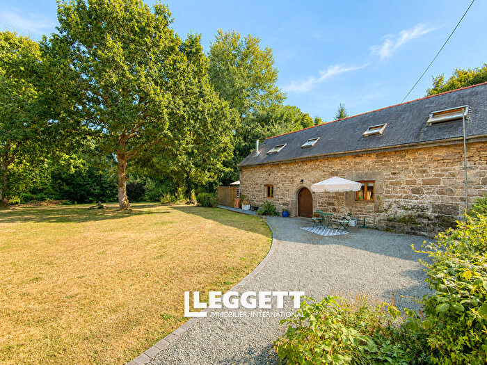 Maison 8 pièces à vendre à Bourbriac