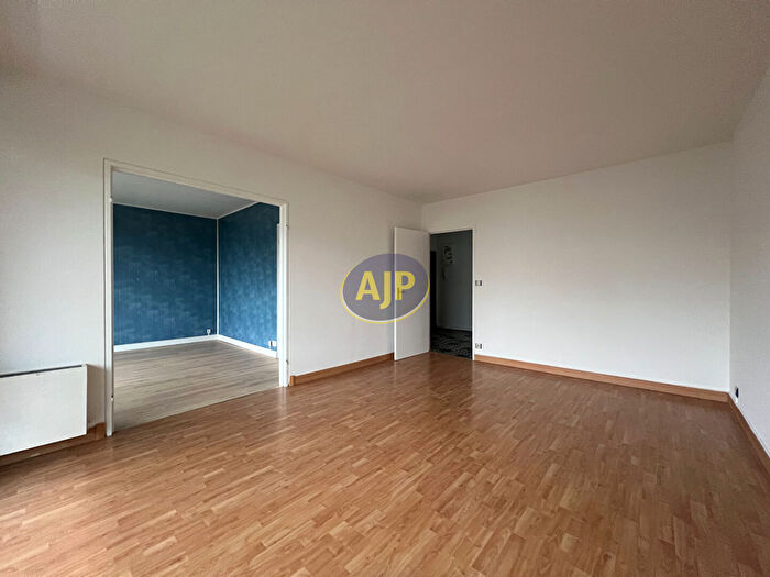Appartement à louer - Nantes, Ile de Nantes - 4 pièces - 2 chambres