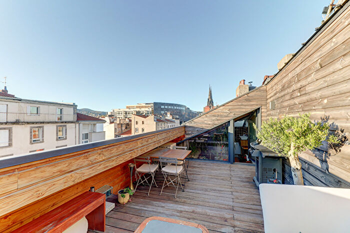 Appartement à vendre - Clermont-Ferrand, Jaude, Fontgiève Saint-Alyre - 4 pièces - 2 chambres