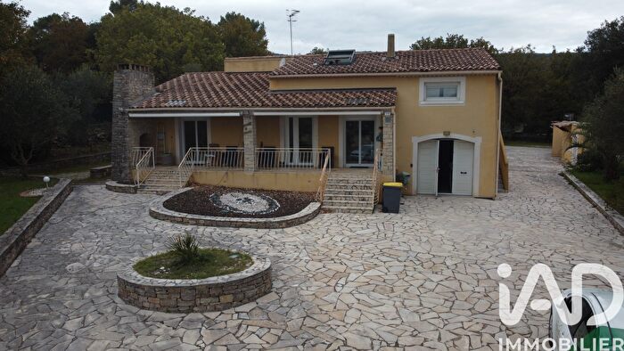 Maison à vendre - Garéoult - 5 pièces - 3 chambres