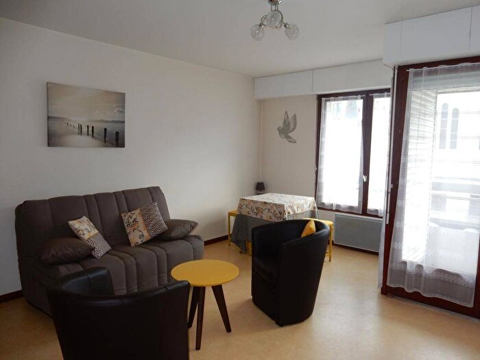 Appartement à louer - Centre Ville Nord, Aix-les-Bains - 1 pièce