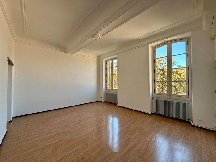 Appartement à louer - La Balance-Raspail, Avignon - 3 pièces - 2 chambres