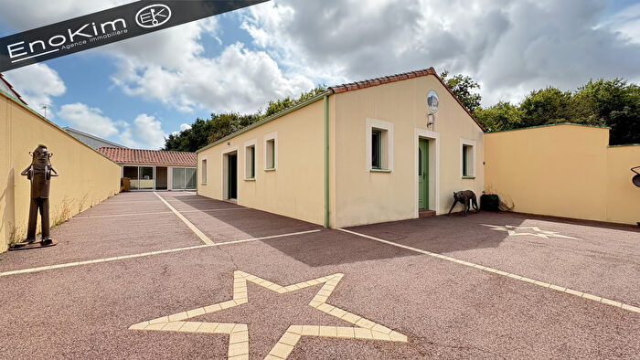Maison 4 pièces à Avrillé, à vendre