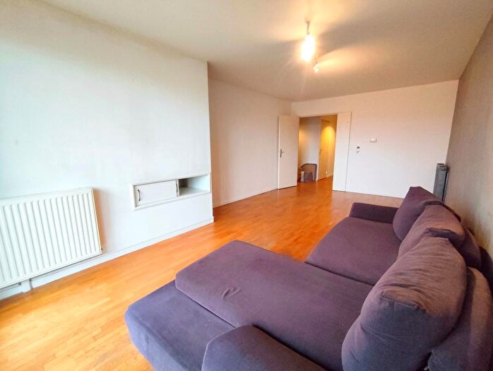 Appartement à vendre - Mantes-la-Jolie, Gassicourt - 3 pièces - 2 chambres