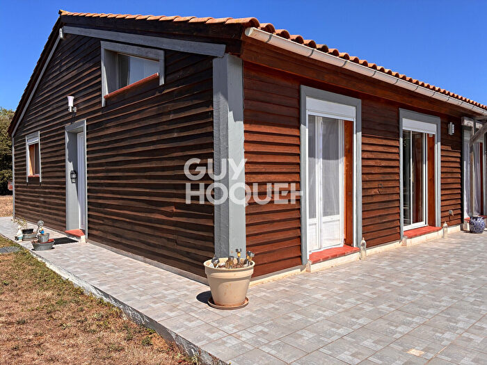 Maison à vendre - Villefloure - 4 pièces - 3 chambres