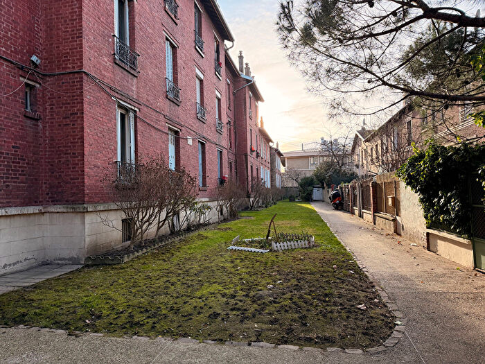 Appartement à vendre - Asnières-sur-Seine - 3 pièces - 2 chambres