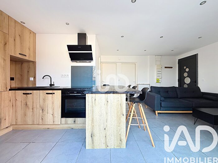 Appartement à vendre - Rumilly, Les Collines, Nord - 3 pièces - 2 chambres