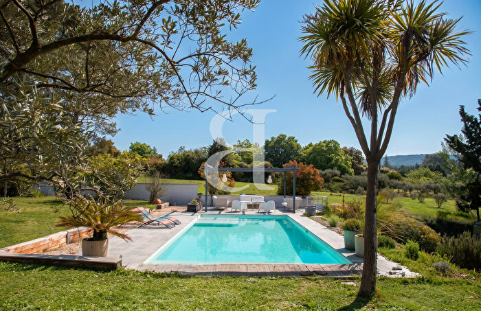 Pernes-les-Fontaines - Maison 7 pièces à vendre