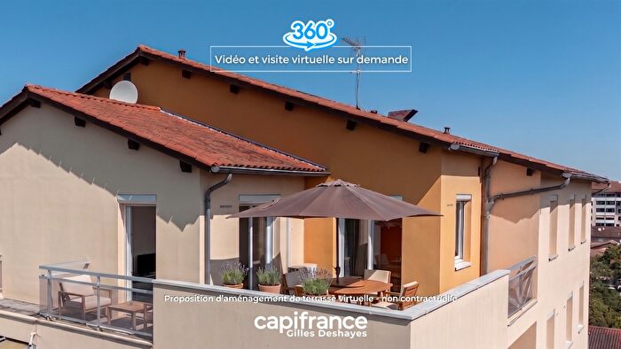 Villefranche-sur-Saône, Centre-ville : Appartement 4 pièces à vendre