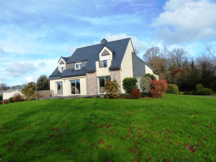 Maison 6 pièces à vendre à Locmalo