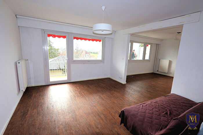 Appartement à vendre - Saint-Louis, Bourgfelden - 5 pièces - 3 chambres