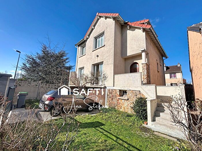 Maison à vendre - Massy, Massy-Opéra, Petit Massy, La Paix, Les Champarts - 7 pièces - 5 chambres