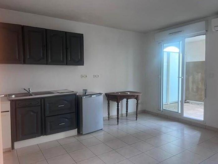 Appartement 1 pièce à Zone d'Activité, Brignoles, à louer