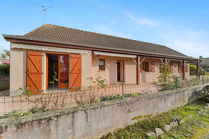 Maison à vendre - Saint-Marcel - 6 pièces - 4 chambres