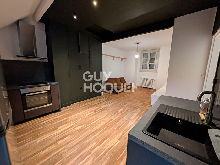 Appartement à louer - Auxerre, Centre-ville - 3 pièces - 2 chambres