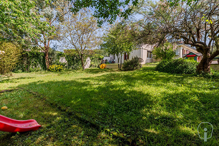 Maison 5 pièces à vendre à Beynost