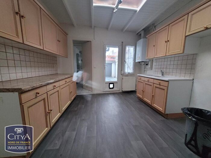 Calais, Van Grutten : Maison 3 pièces à louer