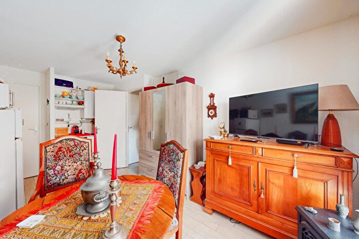 Appartement à vendre - Royan, La Garenne - 2 pièces - 1 chambre