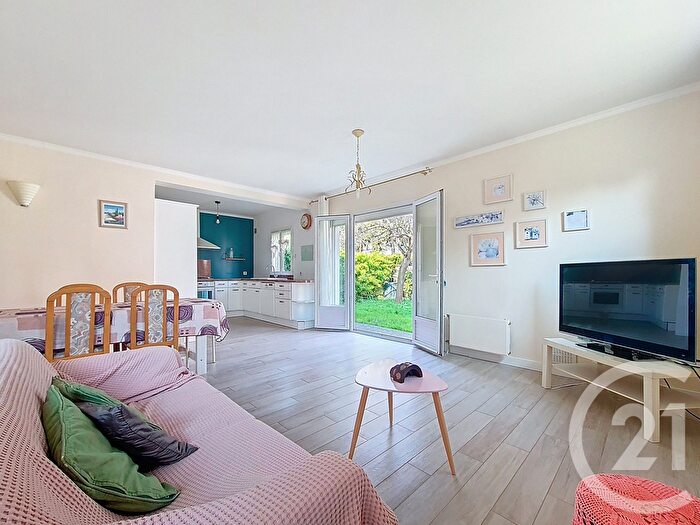 Maison à vendre - Ormesson-sur-Marne - 5 pièces - 4 chambres