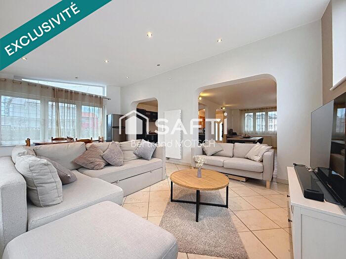 Maison à vendre - Cutry - 5 pièces - 3 chambres