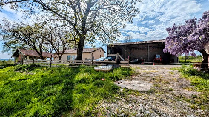 Maison à vendre - Villeneuve-sur-Lot, Zone rurale Nord - 6 pièces - 4 chambres