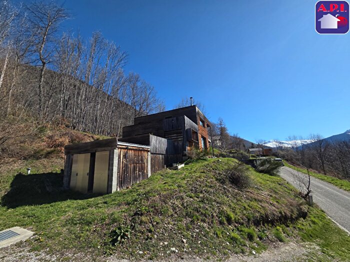 Maison à vendre - Ax-les-Thermes - 6 pièces - 4 chambres