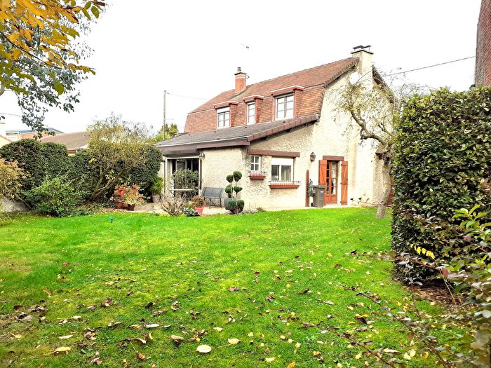 Maison à vendre - Estaires - 7 pièces - 4 chambres