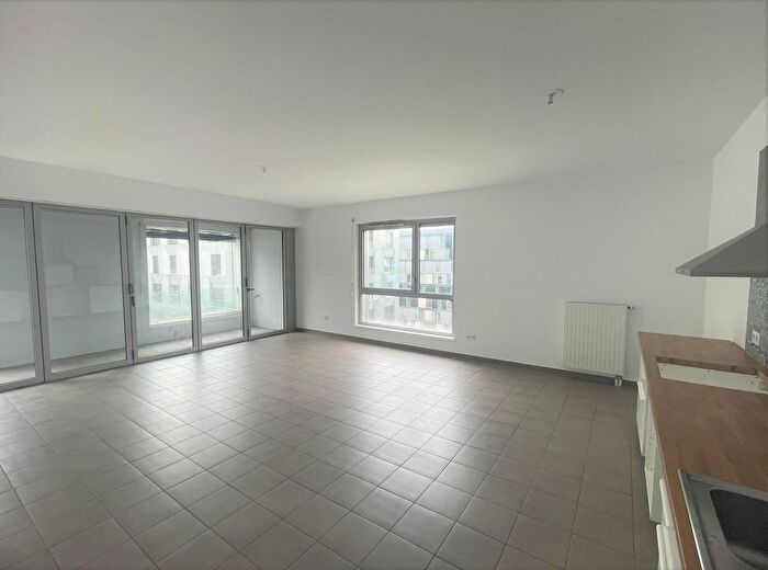 Appartement 3 pièces à Paris 19ème, à louer