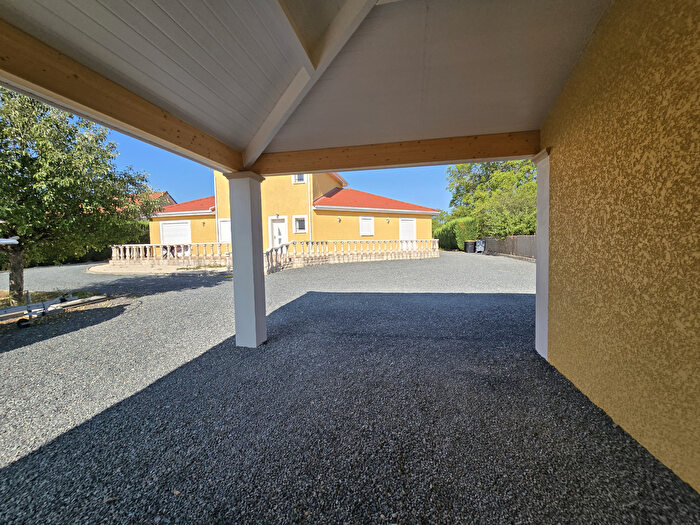 Maison 5 pièces à vendre à Saint-Germain-des-Fossés